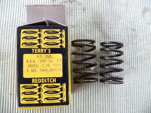 NOS lot of 10 TERRY'S valve springs set V.S268 for BSA 249cc S.V model ...