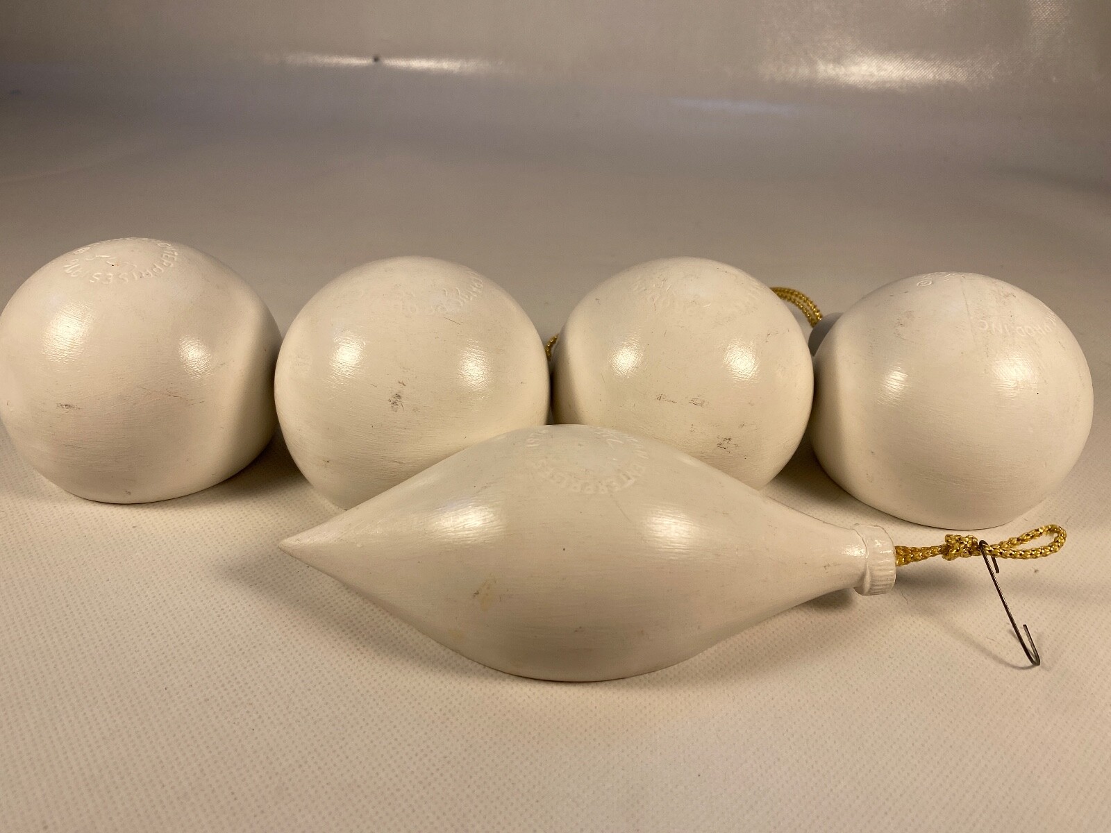 Vintage Duncan Enterprises 1976 Ceramic, Painted Christmas Ornaments ...