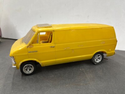 C11 MPC Dodge Van built model 1/25 McM | eBay