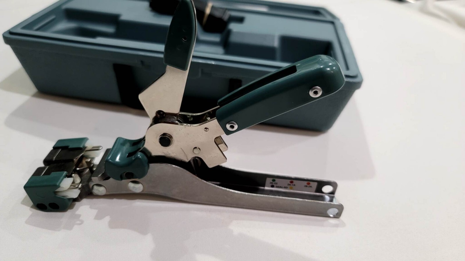 AMP Tyco Electronics Vs-3 Picabond Crimp Tool 244271-1 for sale online ...