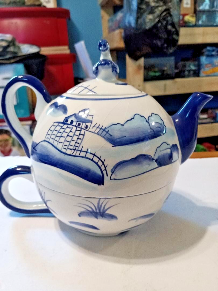 Vintage stackable teapot and cup set with hand painted country life ...