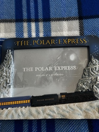 The Polar Express Frame Resin Sculpted Mountain Train Lighted 4” x 6 ...