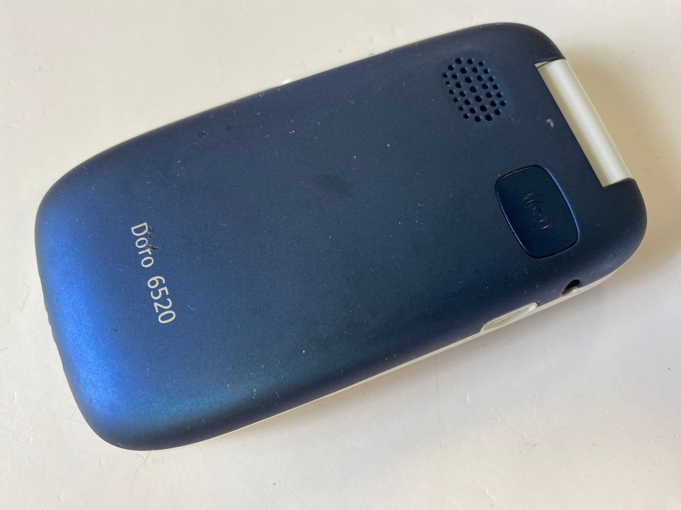 Doro Phone Easy 6520 Mobile Phone UNLOCKED Seniors Flip Fold Blue DFC ...