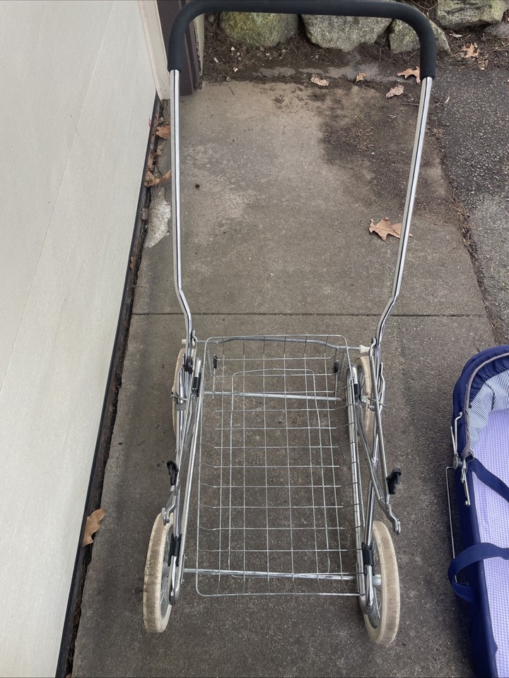 VTG EMMALJUNGA VITTSJO NAVY AND CHROME Pram/Stroller -Made In SWEDEN 🇸🇪 ...