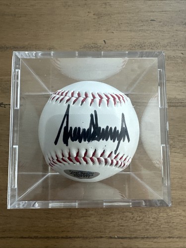 POTUS DONALD TRUMP HAND SIGNED Autographed Baseball COA AUTHENTICATED ...