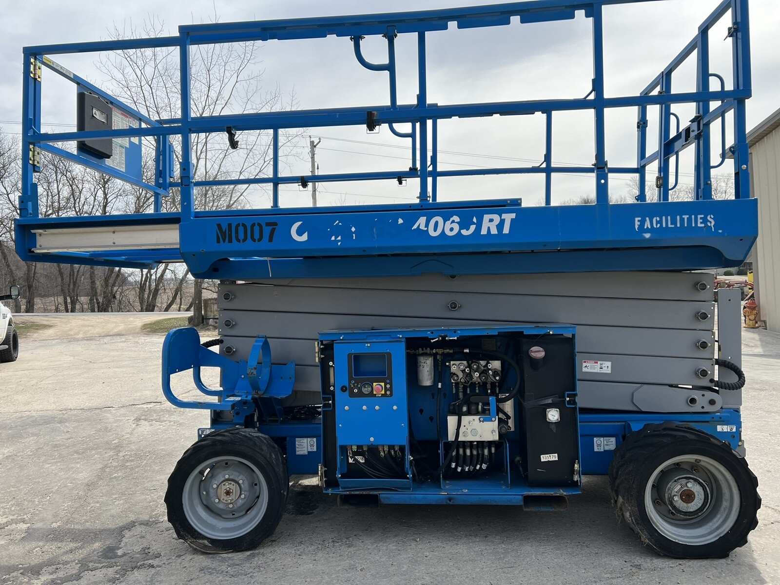 Genie GS-2669RT, 3369RT, 4069RT Weldment Scissor lift ladder 148307GT ...