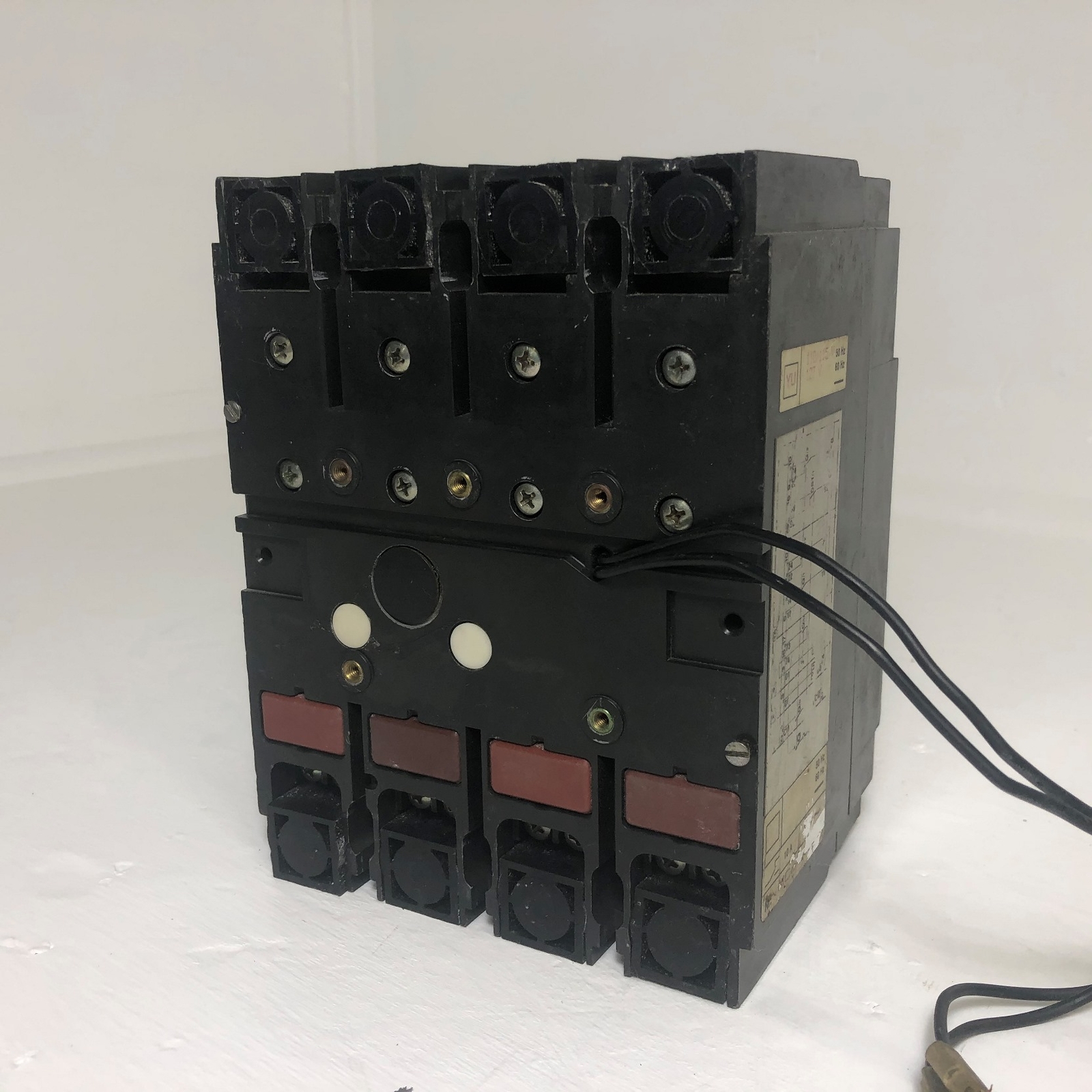 ABB SACE SN 160 Circuit Breaker w/ Shunt 690V 4 Pole 160 Amp SN160 | eBay