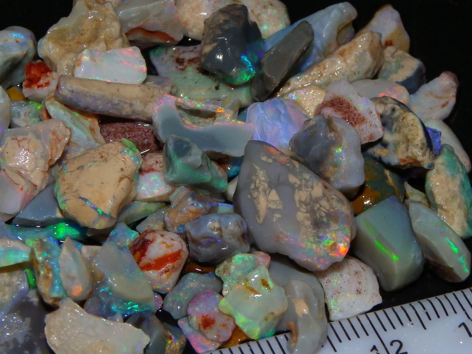 Nice Rough Lightning Ridge Opal 106cts Small Seam/Big Chips FIres ...