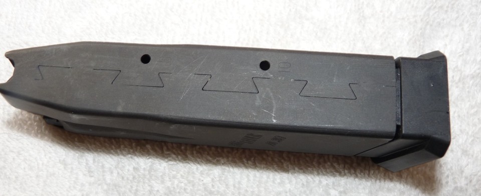 NOS Sig Sauer Sigarms .40 .357 Magazine Clip Made in Germany | eBay