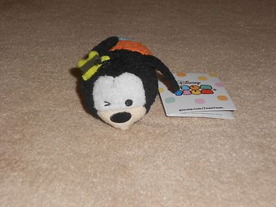 NEW, DISNEY STORE GOOFY EXPRESSIONS WINK TSUM TSUM, MINI | eBay Australia