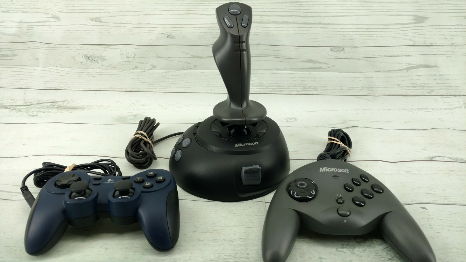 Lot of 3 Microsoft SideWinder, Game Pad USB Game Controllers ...