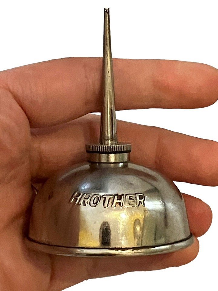 Brother Sewing Machine Oiler Oil Can Thumb Pump Small Size Clean ...