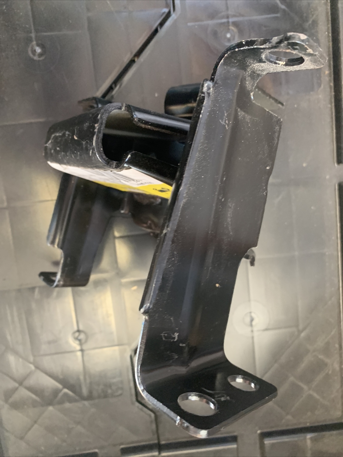 Genuine GM Bumper Face Bar Bracket 22767056 | eBay