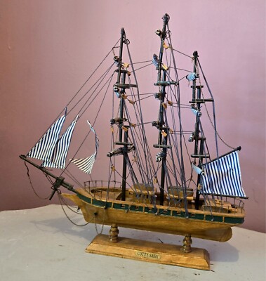Vtg Cutty Sark Clipper Ship Wooden Model Rigging 14” L 14.5” H 15 ...