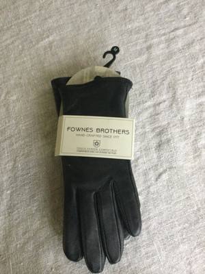 Women's Fownes Brothers black leather gloves size medium | eBay