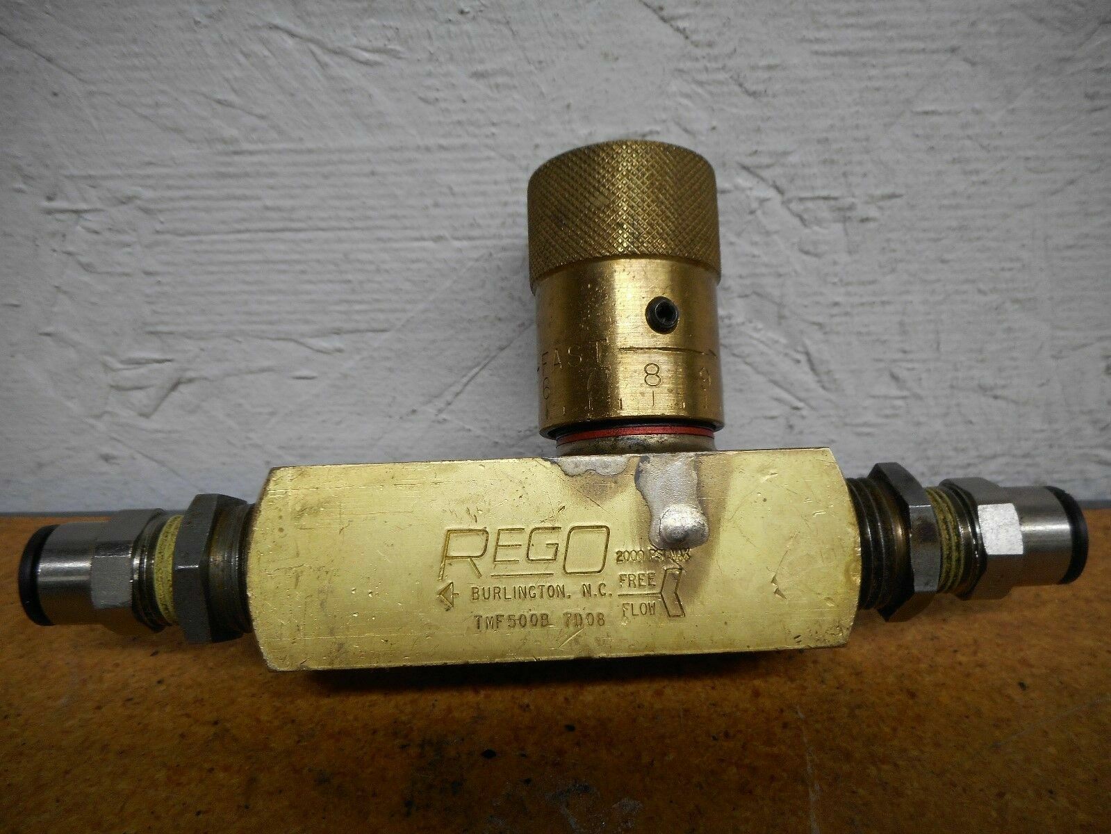 REGO TMF500B-7D08 Free Flow Valve 2000PSI Used | eBay