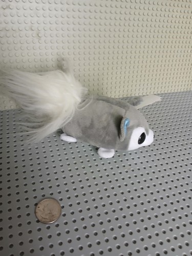 Grin Studios Fuzzee Tails Timber the puppy Fluffy Gray White Soft Cute ...
