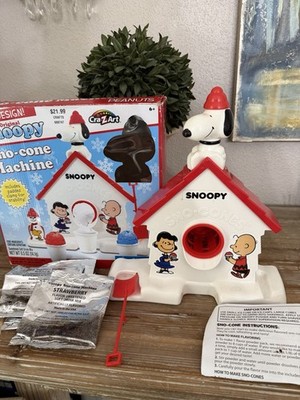 Snoopy Sno-Cone Machine, Snow Cone Shaved Ice Maker Ice Shaver, Snoopy ...