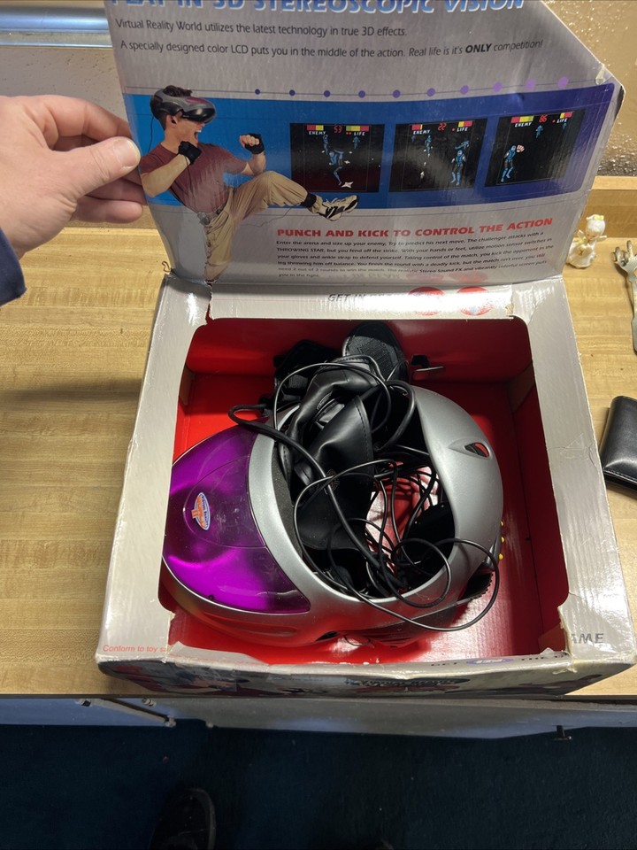 Vintage Virtual Reality World 3D Color VR Boxing Game Headset 90s | eBay