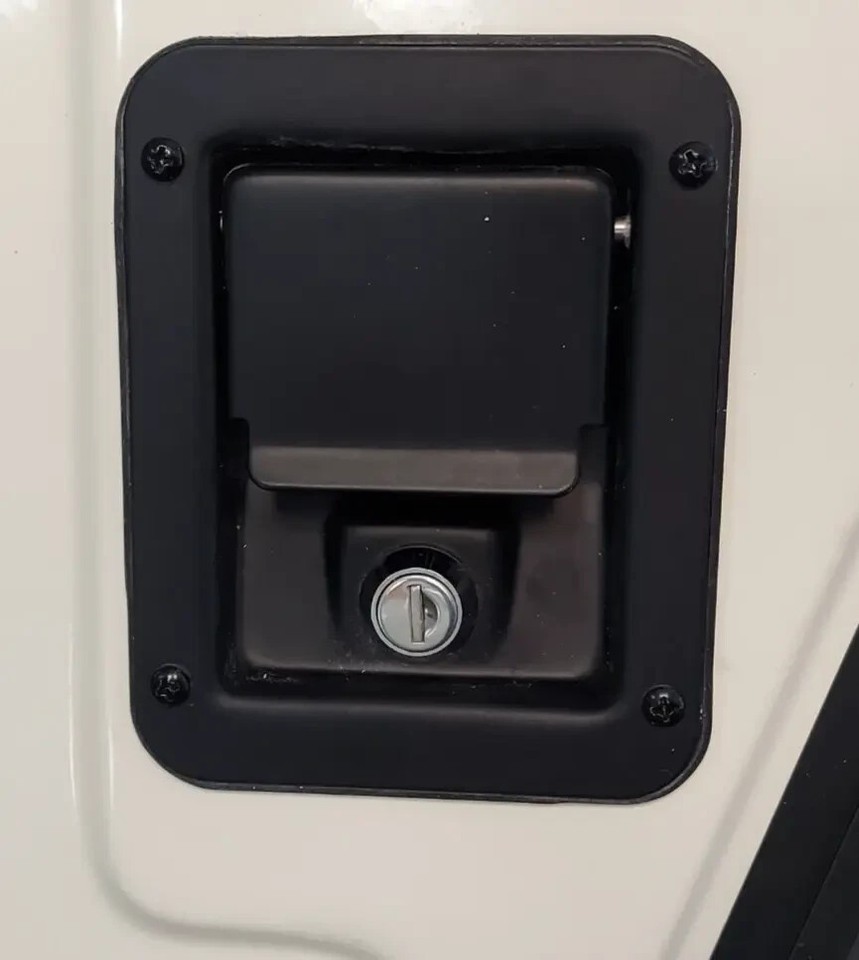 HMMWV X DOOR SET Brand New Doors complete with hinges and keyed locks ...