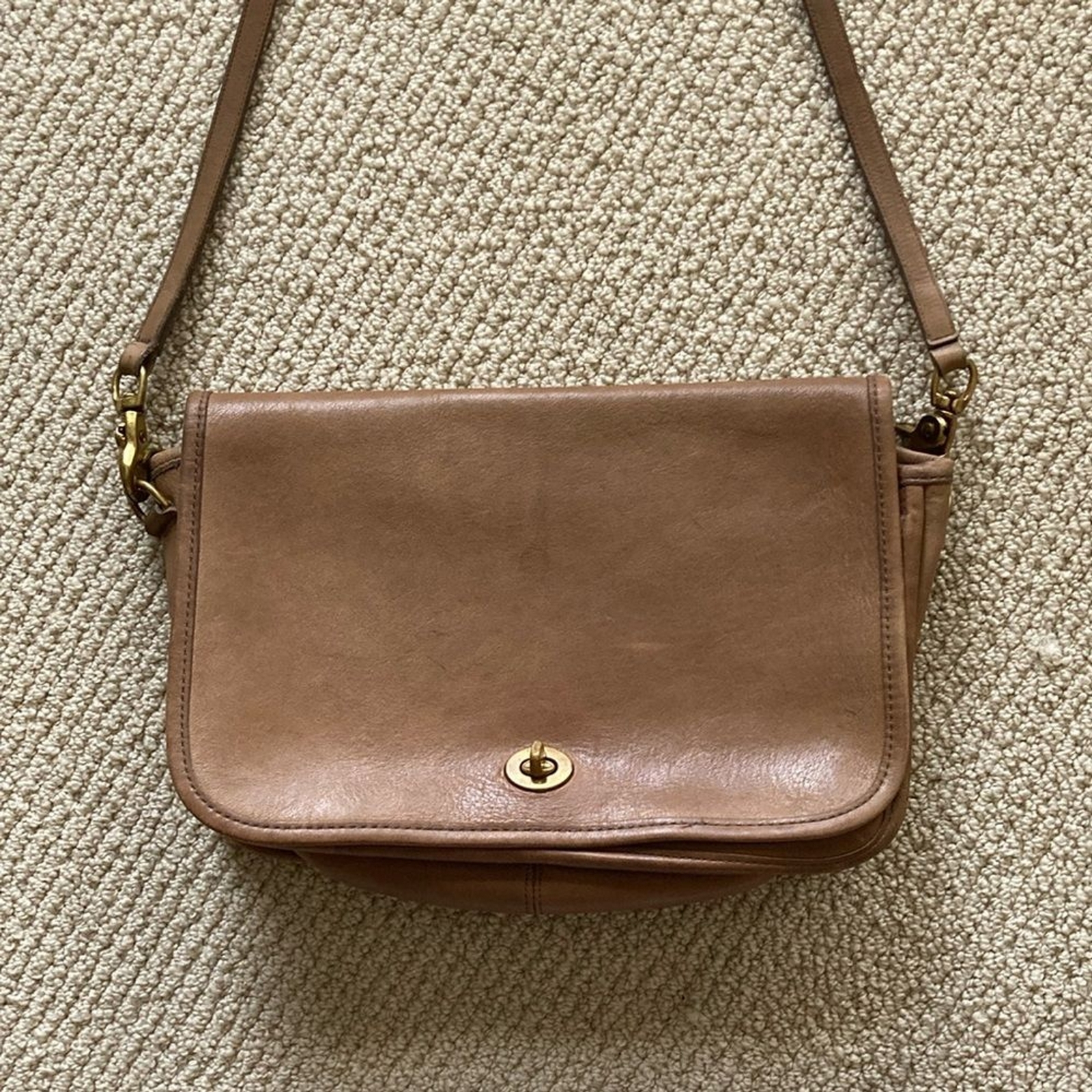 Coach Vintage 1970s Leatherware “Basic” Bag Turnlock … - Gem