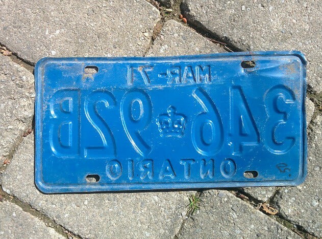 Vintage March 1971 Ontario ON Canada Vehicle License Plate ~ POOR 346 ...