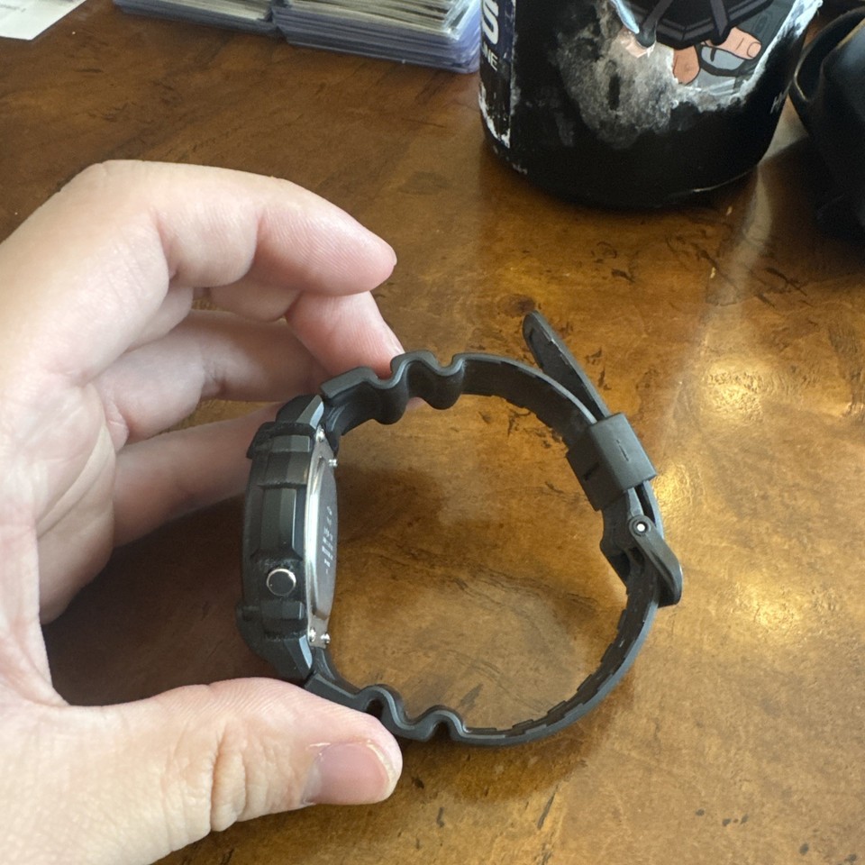 Casio Illuminator Watch Men 47mm Black Resin WR50M Alarm New Battery ...