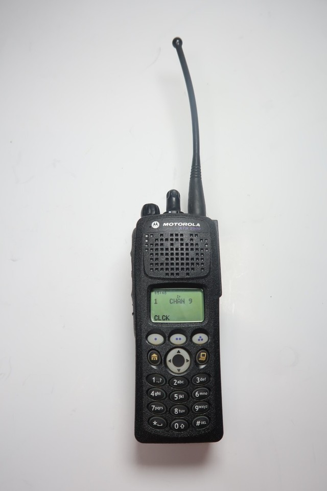 Motorola XTS2500 Model III 700/800 MHz P25 Digital Two-Way Radio ...