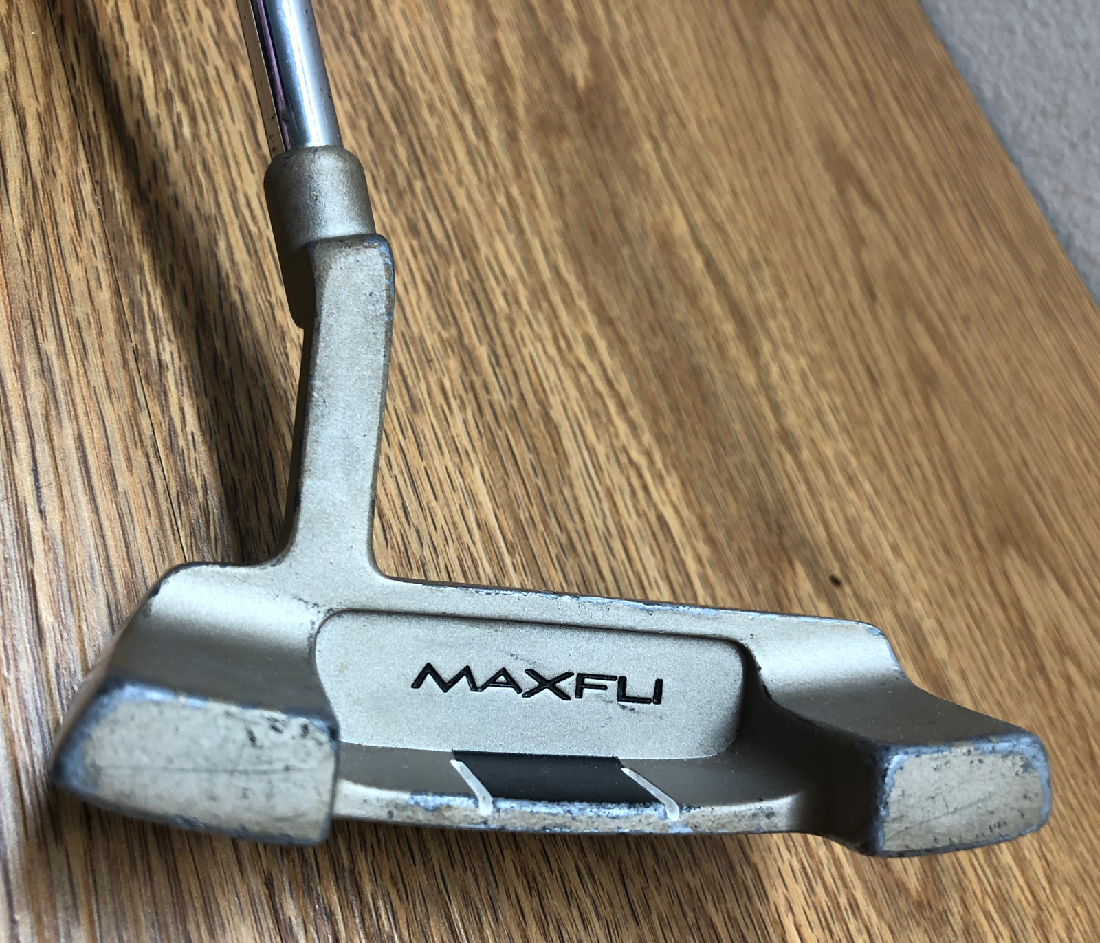 Maxfli Varsity 33” Right Handed Putter Steel Shaft Maxfli Grip Good ...