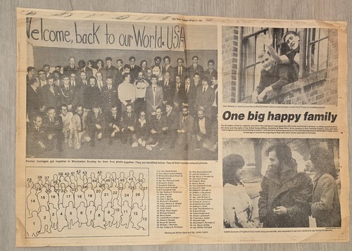 Historic New York Daily News Centerfold - Iranian Hostages Released ...