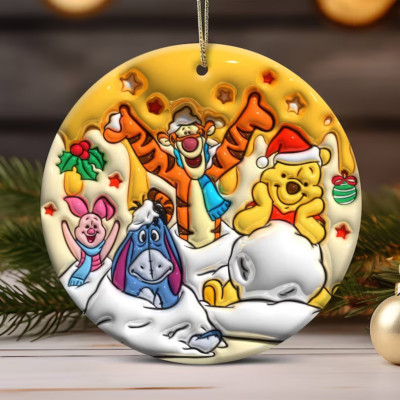 Christmas Is Coming Happy Christmas Season Winnie The Pooh Circle ...