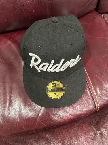 New Era Las Vegas Raiders 59FIFTY Fitted Hat Script Letters 7 1/2 ...