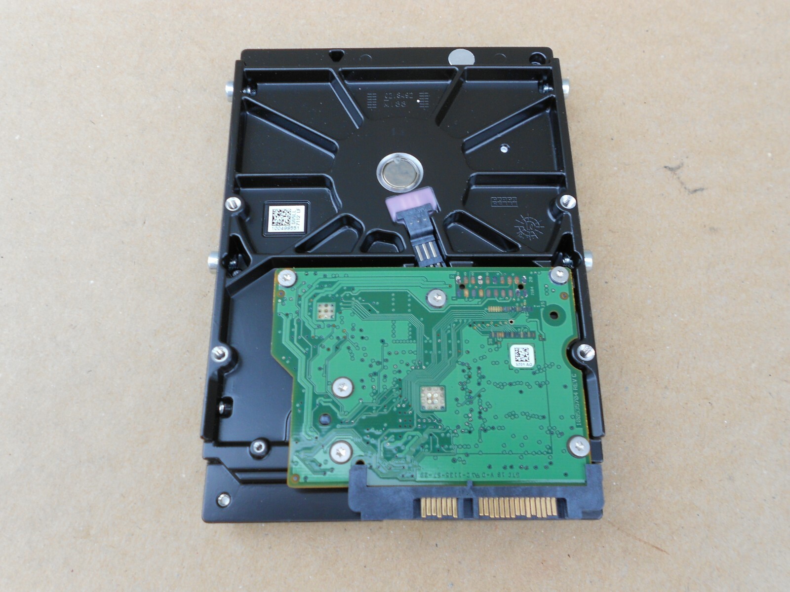 Seagate BarraCuda 250Go 3,5" Disque Dur Interne Desktop (ST250DM000 ...