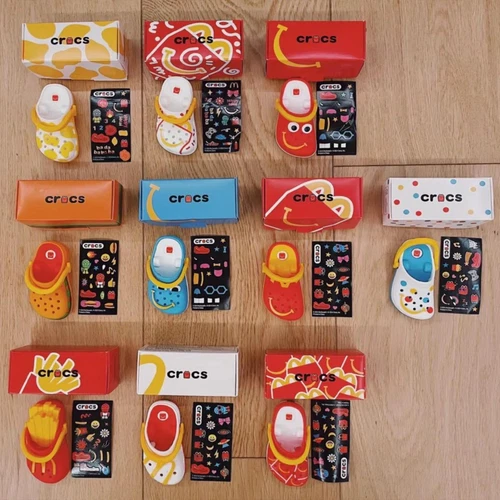 2024 Mcdonalds Mini Crocs Keychain Happy Meal Toys Completed Set 10