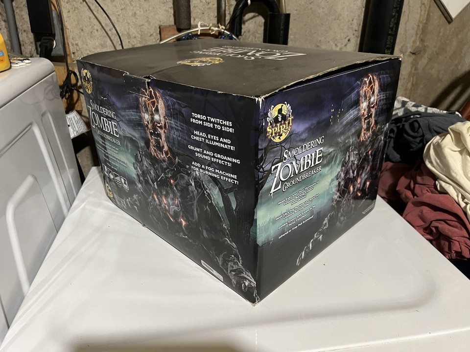 SMOLDERING ZOMBIE Spirit Halloween 2016 Groundbreaker Retired ...