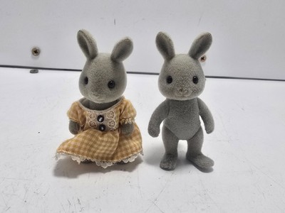 Sylvanian Families Grey Rabbit Figures Pair With Dress Vintage Epoch(14 ...