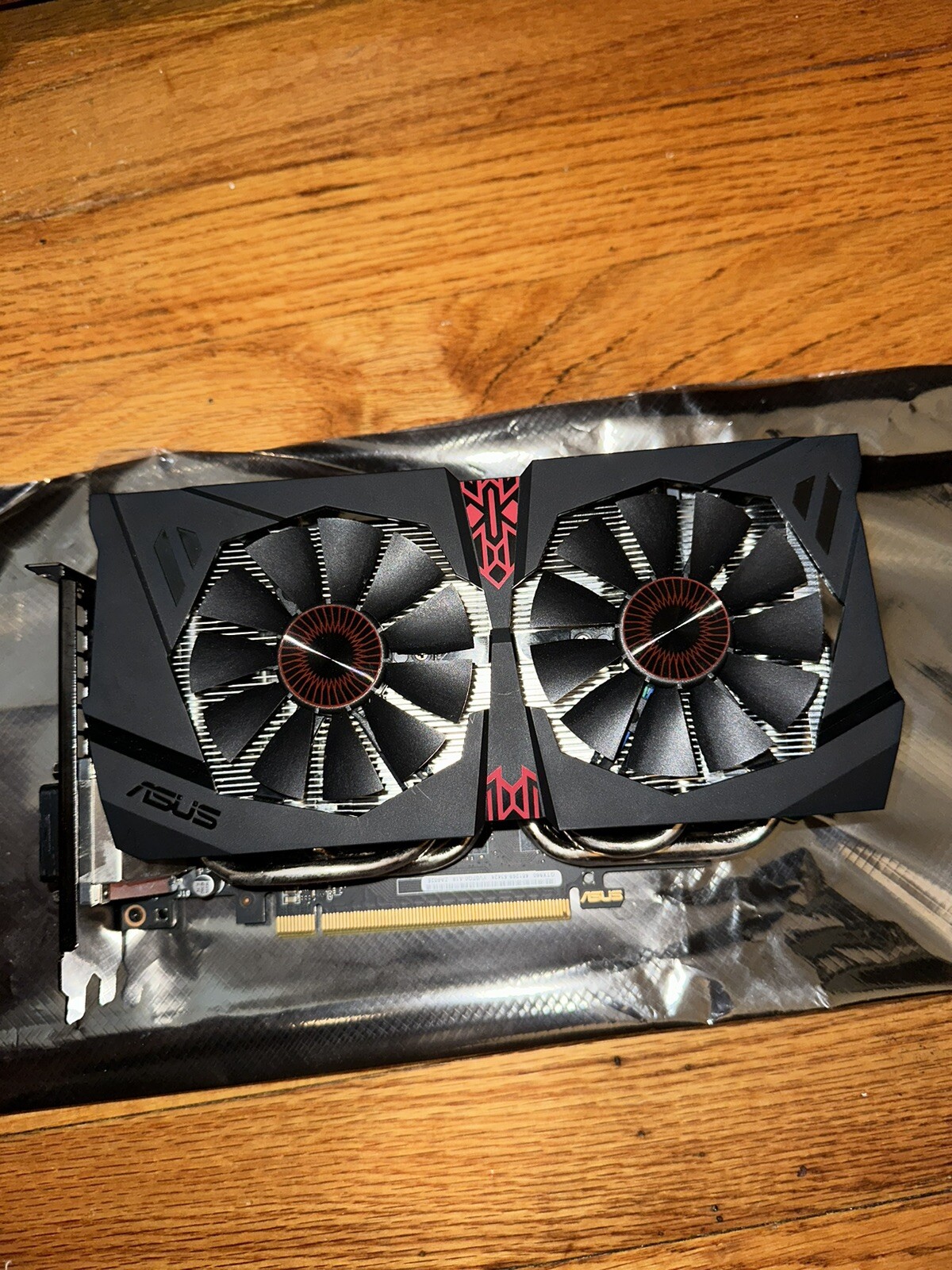 ASUS+STRIX+GTX+960+%28STRIX-GTX960-DC2OC-4GD5%29+GDDR5+Graphic+Card for ...