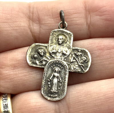 Medals - Scapular Cross