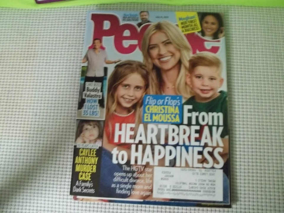 PEOPLE magazine lot of 4 - celebrities 2018 Brad Pitt KATE SPADE Ben ...