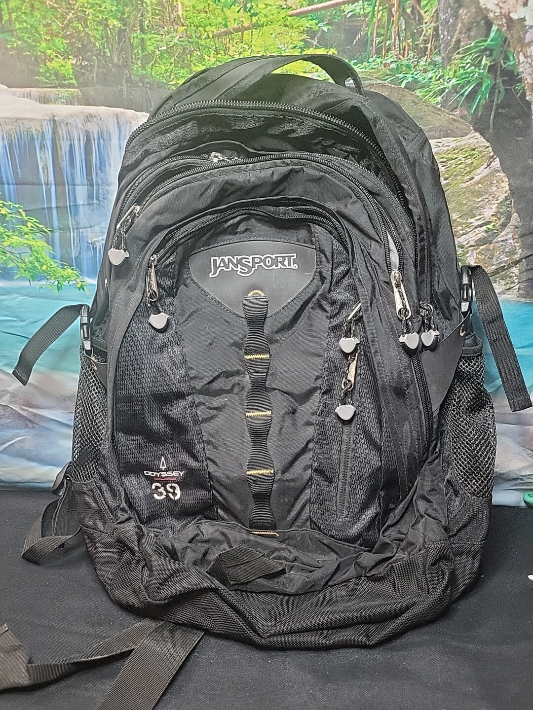 JanSport Odyssey 39 Liter Backpack Day Pack - Black 637439932178 | eBay