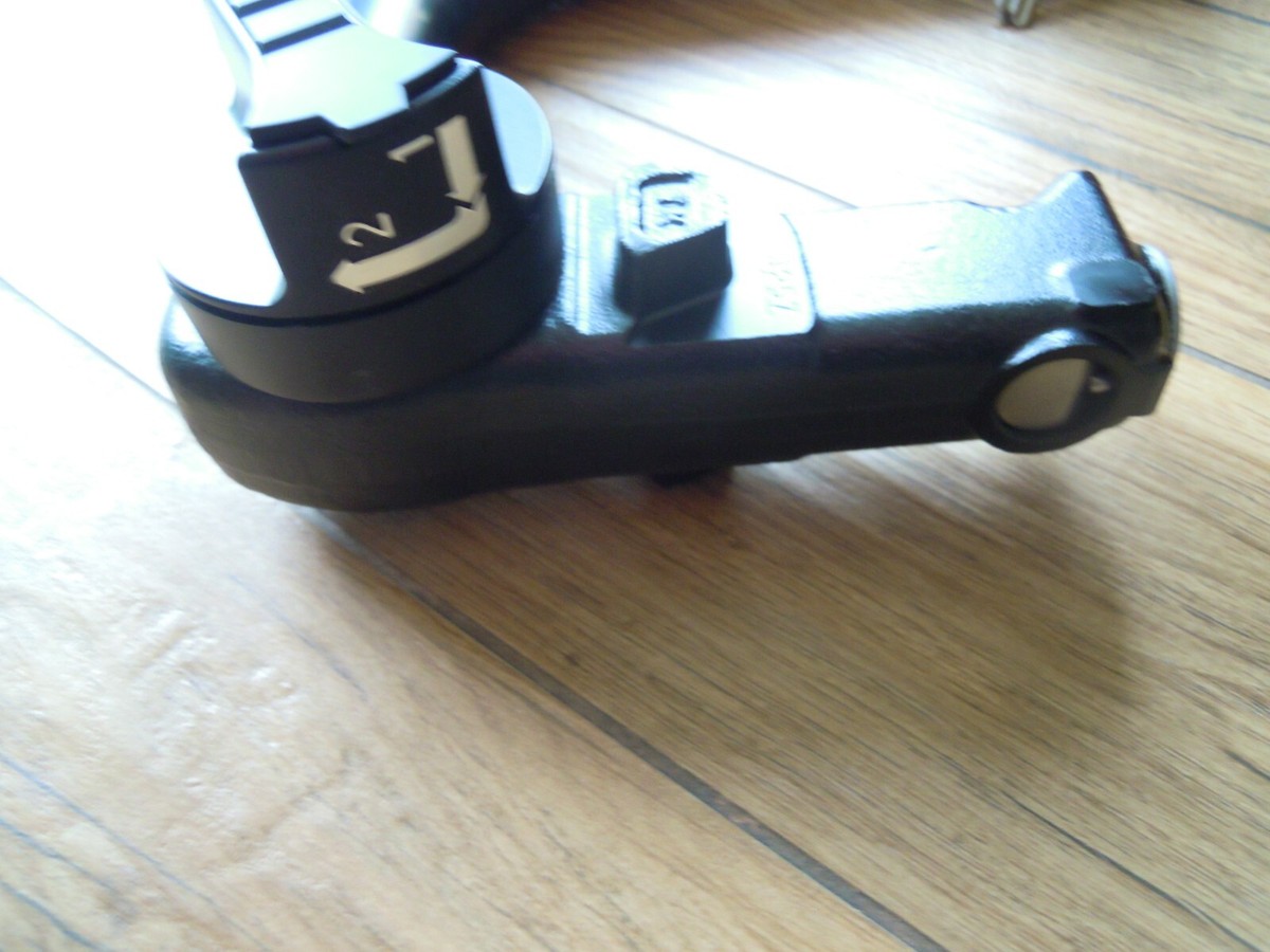 yoke カーディガン - カーディガン