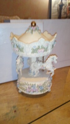 Music Box Marry Go Round | eBay