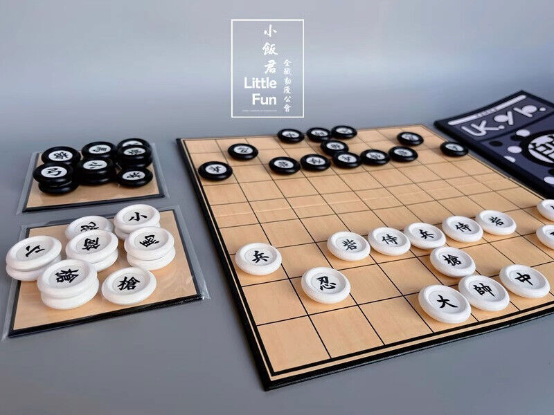 HUNTER X HUNTER Gungi Chess Board Games Chimera Ant Queen Komugi ...