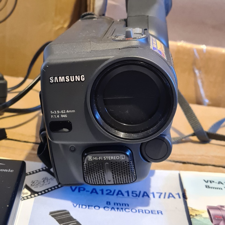 Samsung VP-A15 Analogue 8mm Camcorder Video Camera. Good Working Order ...