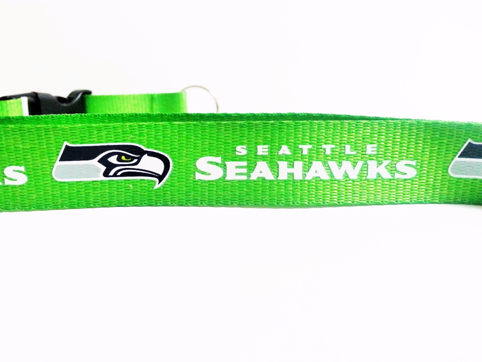 Seattle Seahawks Green Lanyard Detachable Keychain Badge Holder NFL ...