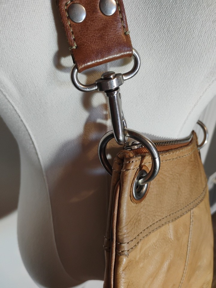 FOSSIL Tan Crossbody Sasha Purse Leather Adjustable Straps 4 Pockets | eBay