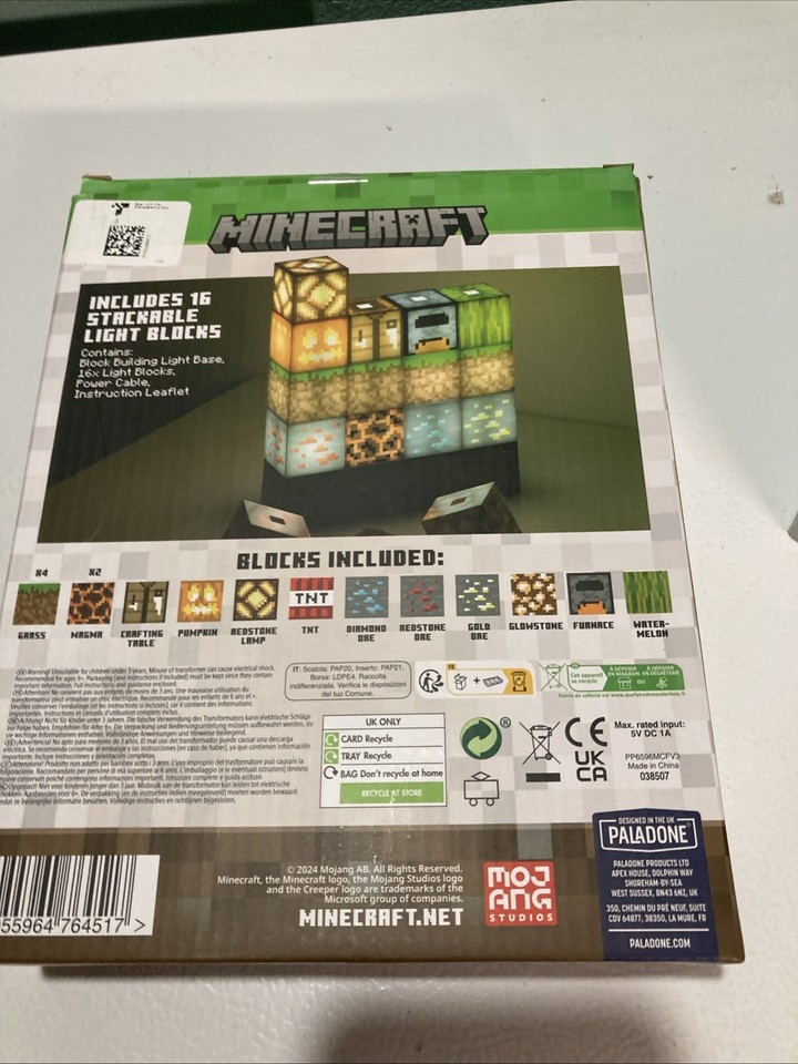 Minecraft Block Building Light – 16 LED Stackable Cubes – Brand New in ...
