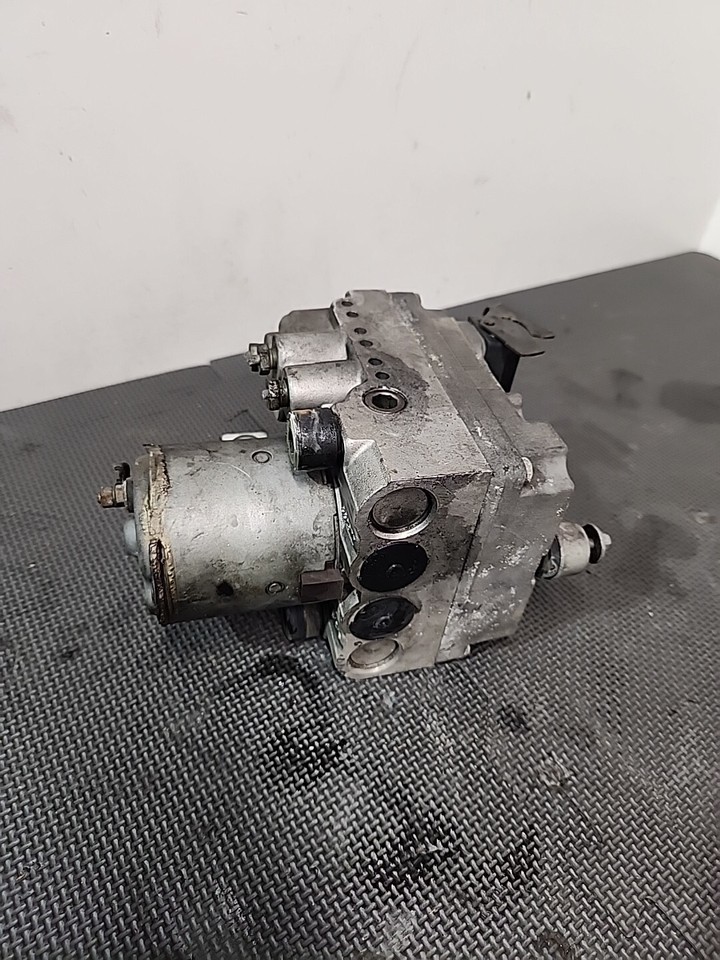 2000 C5 CORVETTE EBCM ABS ANTI LOCK BRAKE CONTROL MODULE V CODE ...