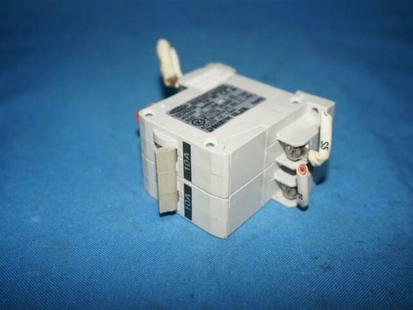 DAERYUK DACO DCP52DR 5a Ac250v Circuit Protector for sale online | eBay