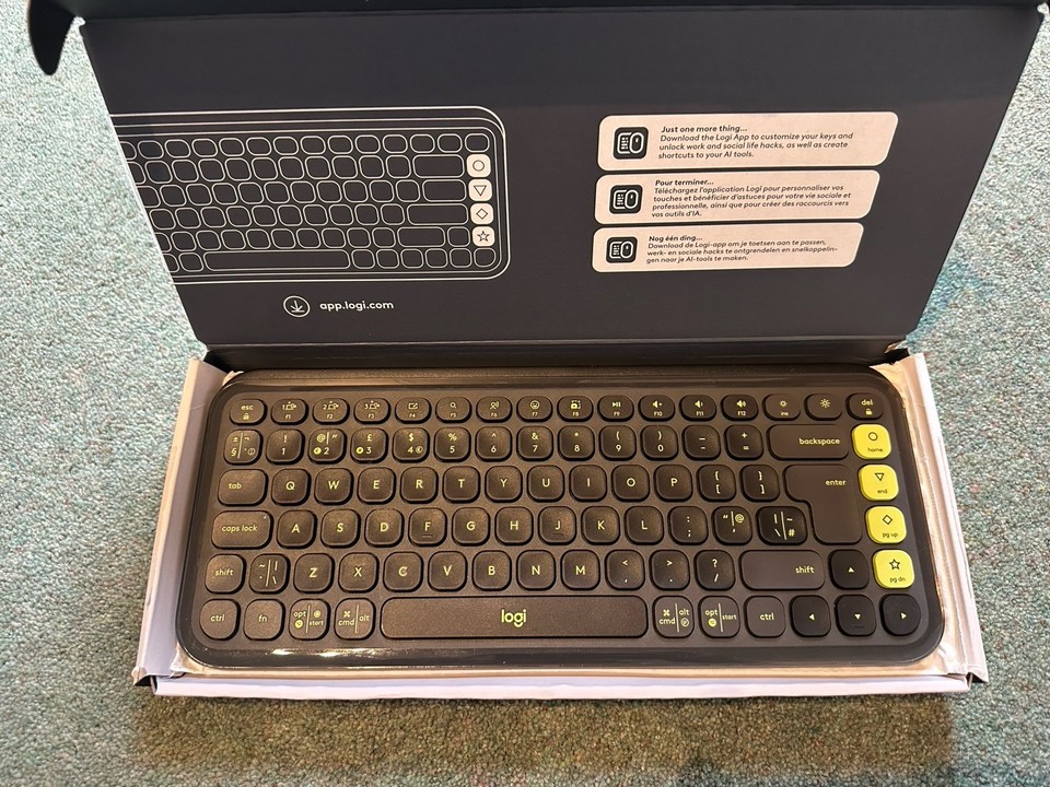 Logitech Pop Icon Keys Wireless Bluetooth Keyboard UK English Layout ...